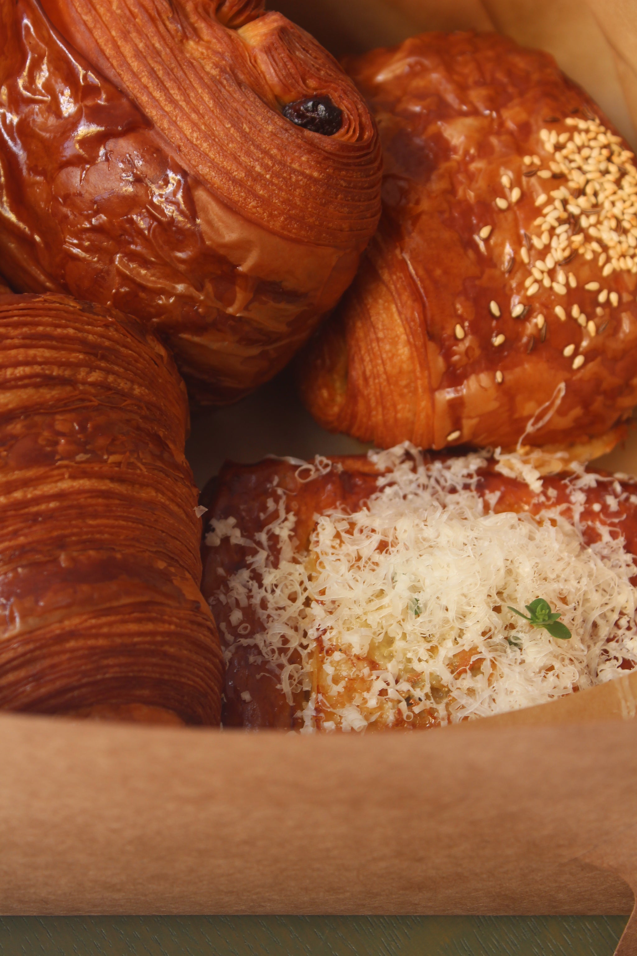 Assorted Pastry Box – Teeter Bakery